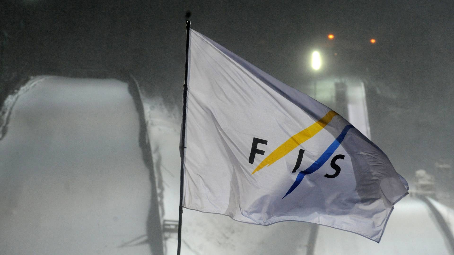 Athletes Urging FIS to Consider $420 Million Investment - Snowboarder