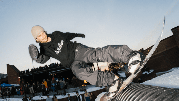 $750 Cash Prize for 'Best Stomp' at Michigan Snowboard Comp