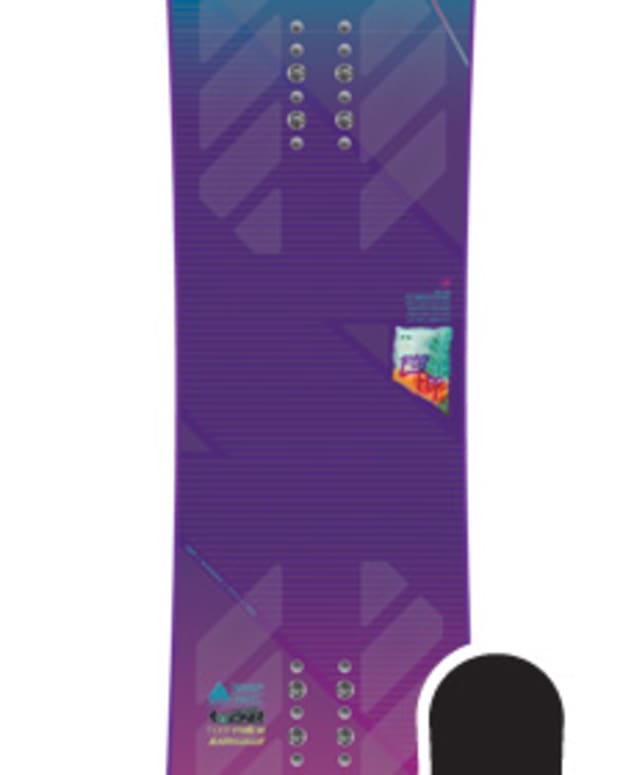 K2 Eco-Pop Woman's Snowboard - Snowboarder