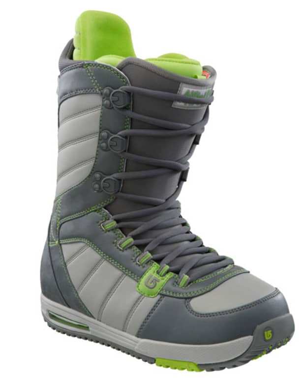 Burton Snowboard Boots 2011 - Snowboarder