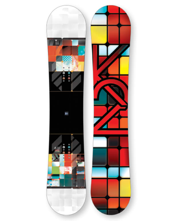 K2 Eco-Pop Woman's Snowboard - Snowboarder