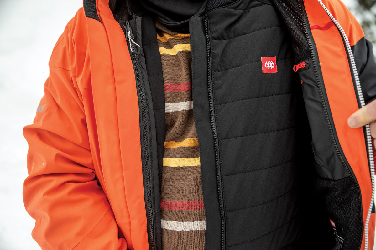 The Coat Check 2019—686 GLCR Stretch GORE-TEX™ SMARTY® 3-in-1 Weapon Jacket