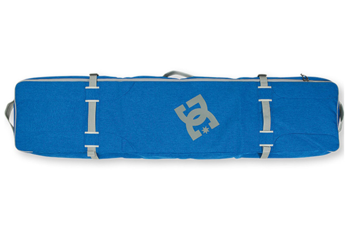 Gear of the Day: DC Radar lite bag - Snowboarder