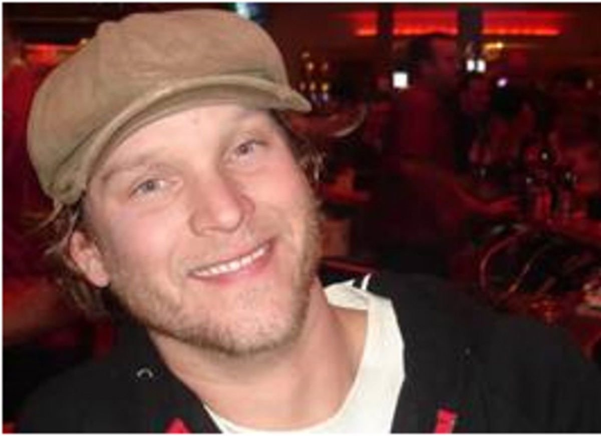 Flow Sports welcomes Dale Rehberg as NXTZ Brand Manager - Snowboarder