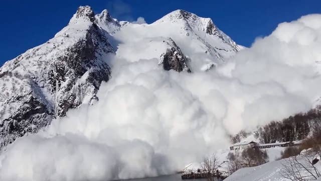 Enormous Avalanche in Norway - April 2014