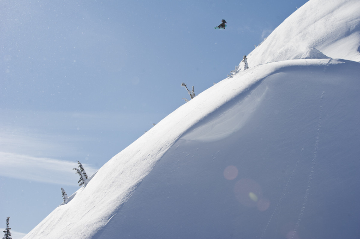 Photo of the Day: Oli Gagnon - Snowboarder