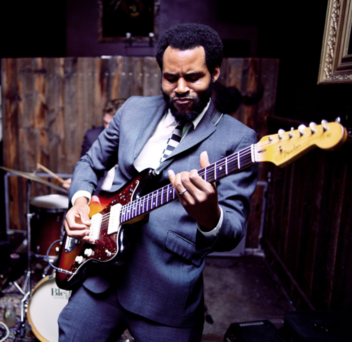 RAY BARBEE CRUISES ONTO SPY's CROSSTOWN TEAM