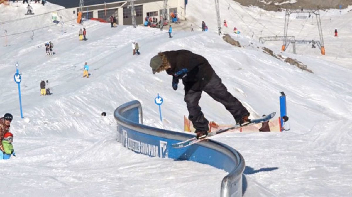 Postland Theory - Off The Cuff Premiere Tour Mini Movie - Snowboarder