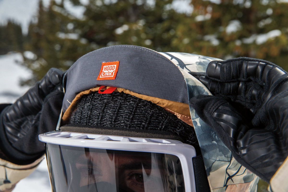 2020 Coat Check: 686 Women’s GLCR GORE-TEX Moonlight Jacket