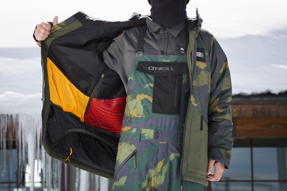 Highlines: Top 2020 O'NEILL Outerwear On The Rack Now