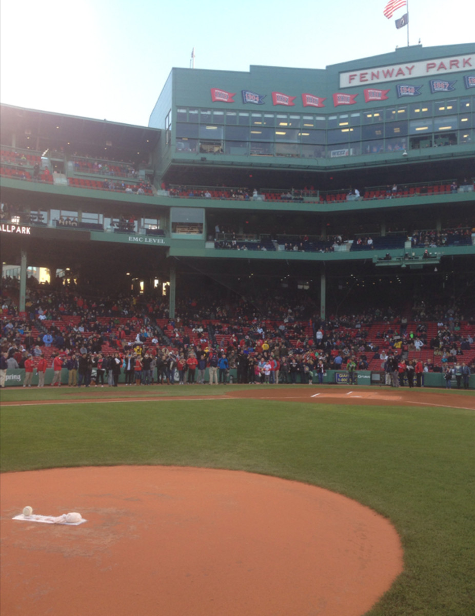 Four-Time Olympic Snowboarder Kelly Clark Honored at Boston’s Fenway ...