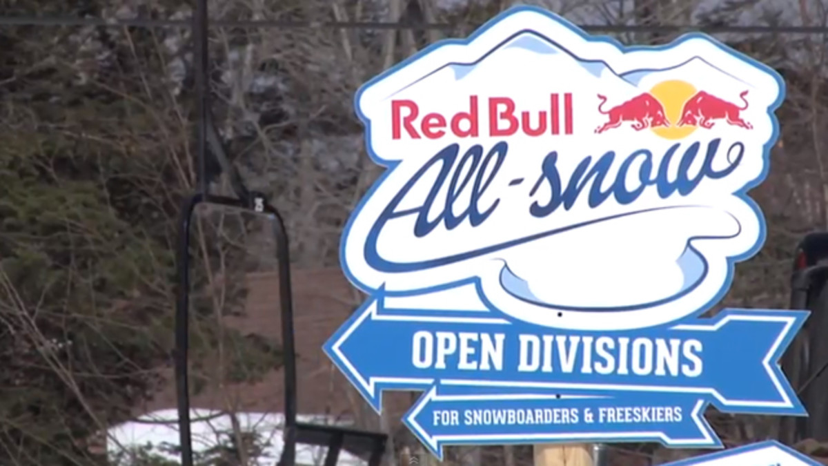 Red Bull All Snow at Mount Snow - Snowboarder
