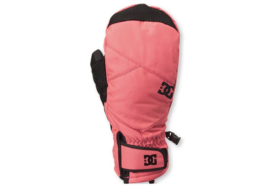 Gear of the Day: DC Lear Mitten - Snowboarder