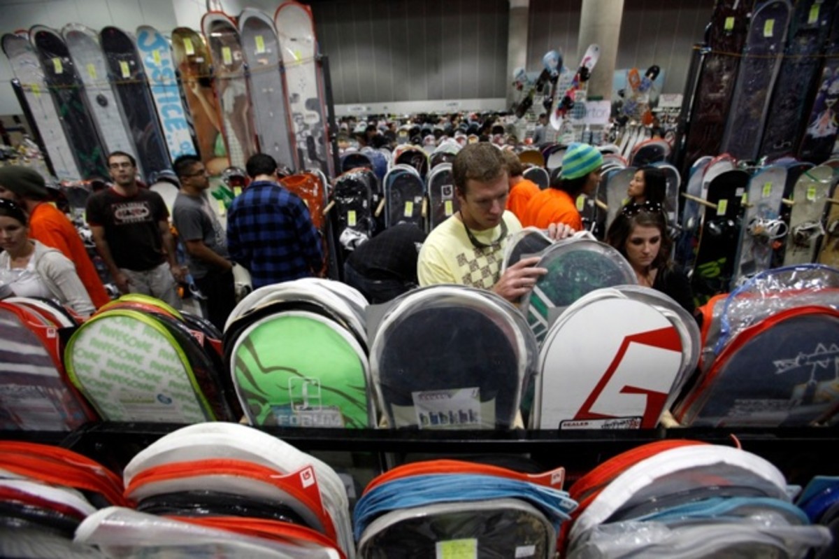 Snow Expected in Downtown LA this November…Ski Dazzle® is Back ...