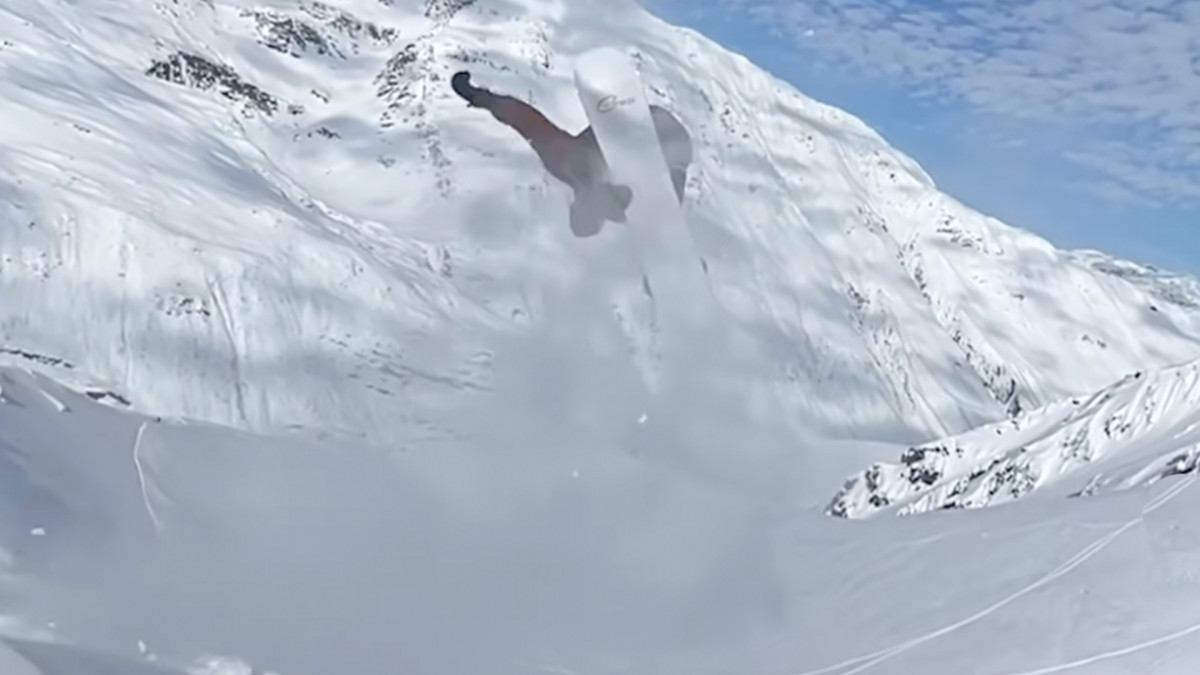 10 Reasons Why Spring Snowboarding Is The Best