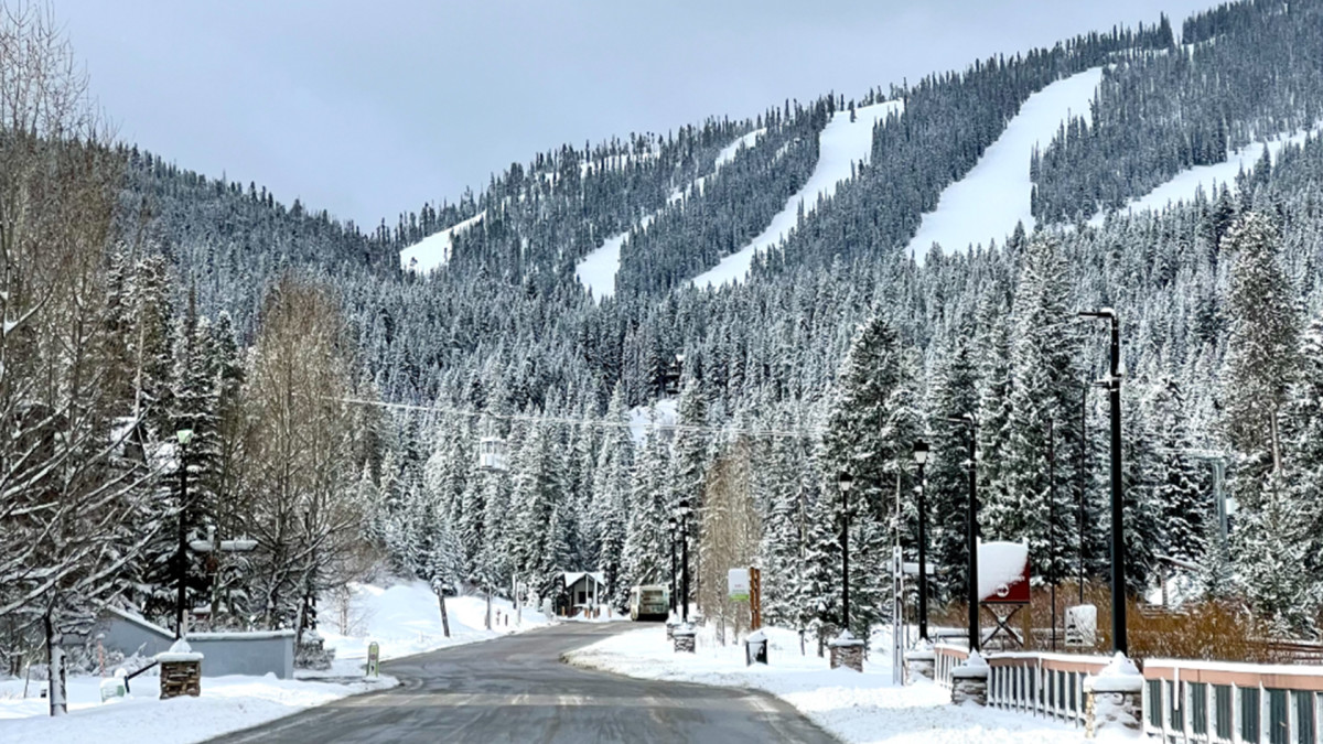Colorado Resort Commits To Staying Open ALAP (As Late As Possible)