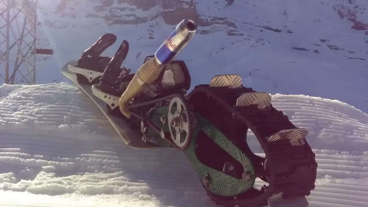 Look: Man Creates Motor Propelled Snowboard