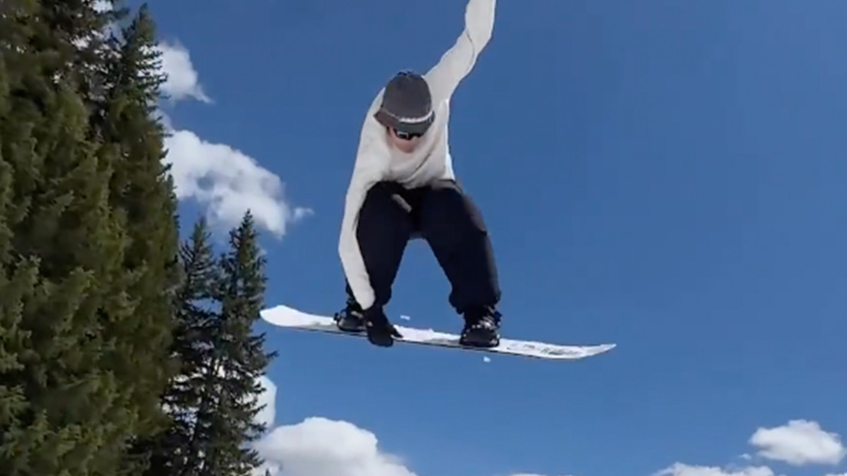 Look: Pro Riders Are Still Snowboarding In Utah