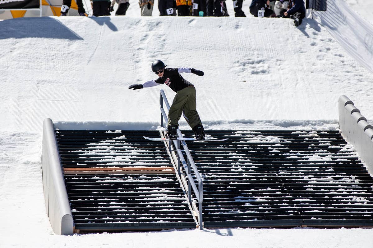 Jess Perlmutter, 14-Year-Old from Vermont, is On the Rise in Snowboarding