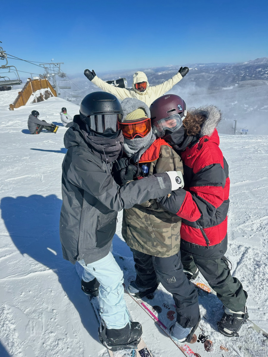 Girls Go Shred is Bringing Together Women Snowboarders in North Carolina