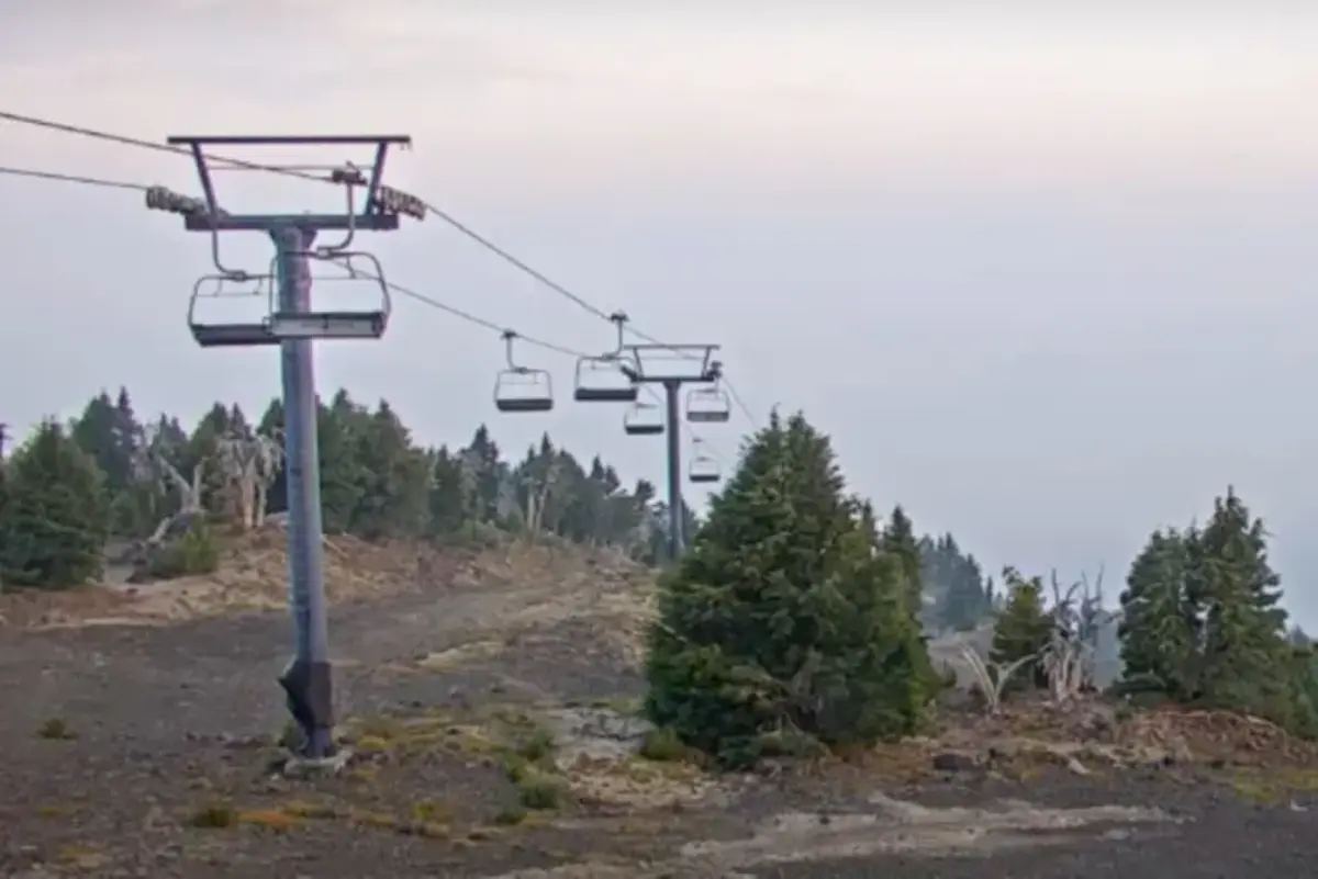 Summer Operations at Mt. Bachelor Halted Amidst Dense Wildfire Smoke