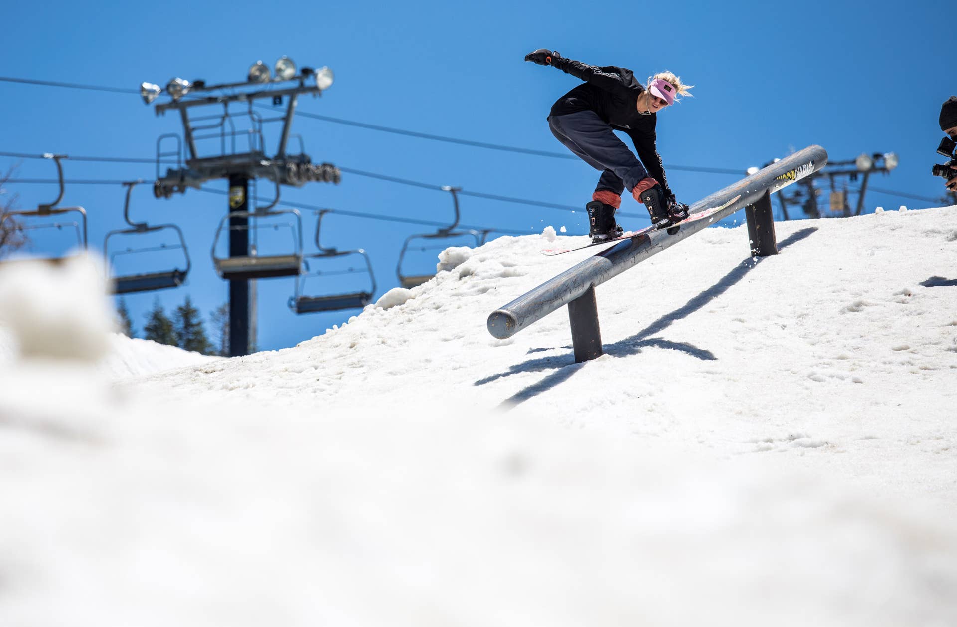 Fresh & Tracked: Danyale Patterson (@jibgurl420) - Snowboarder
