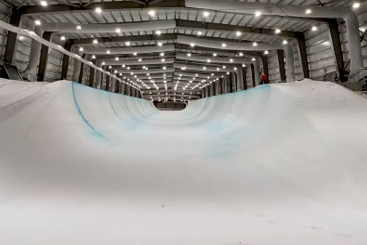 China Introduces the World's First Indoor Superpipe - Snowboarder