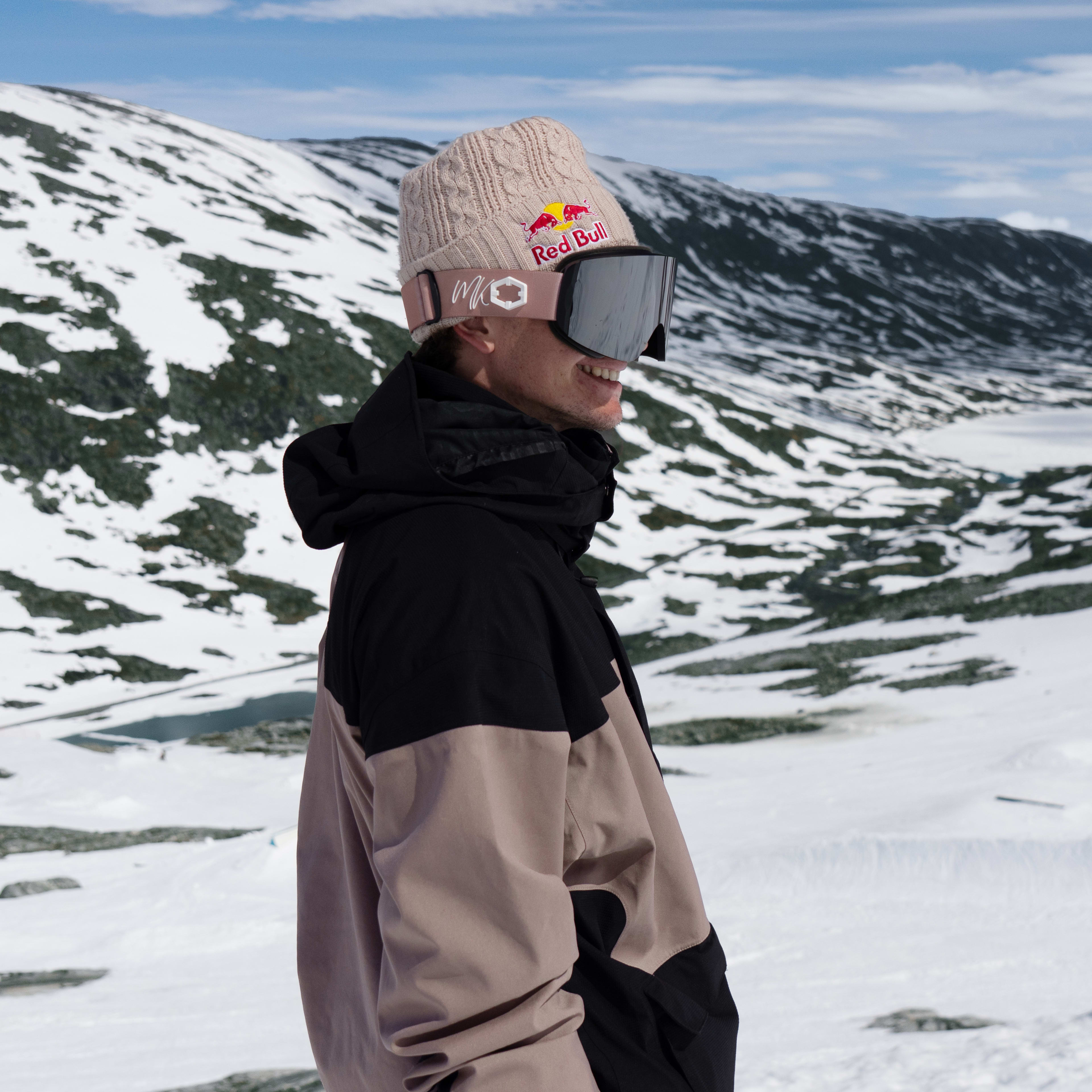 Absinthe Leak #4 With Hans Mindnich, Aspen Weaver, Jed Sky and Demetri ...