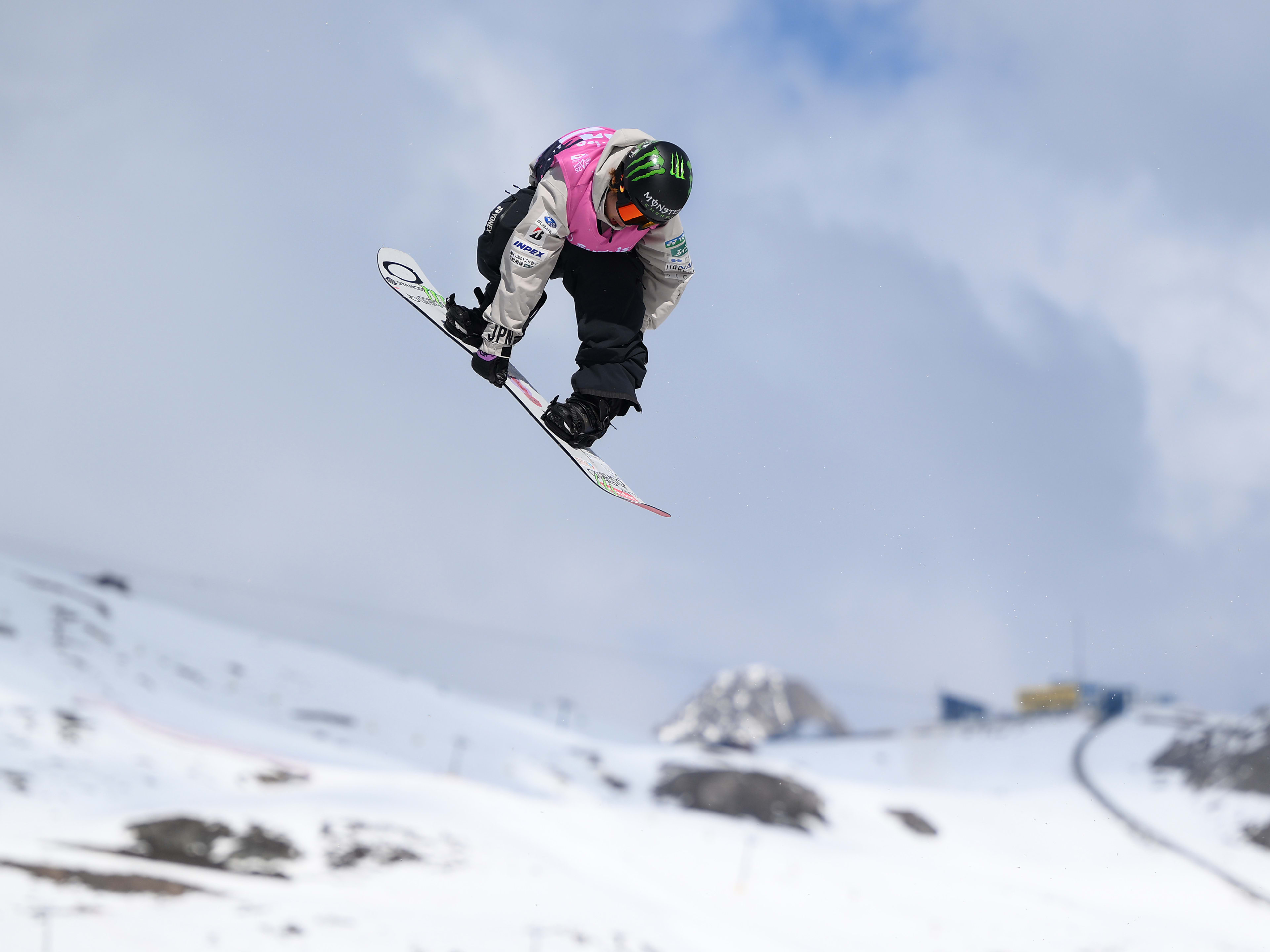 Snowboarding Events: Competitions, Highlights & Rider News - Snowboarder