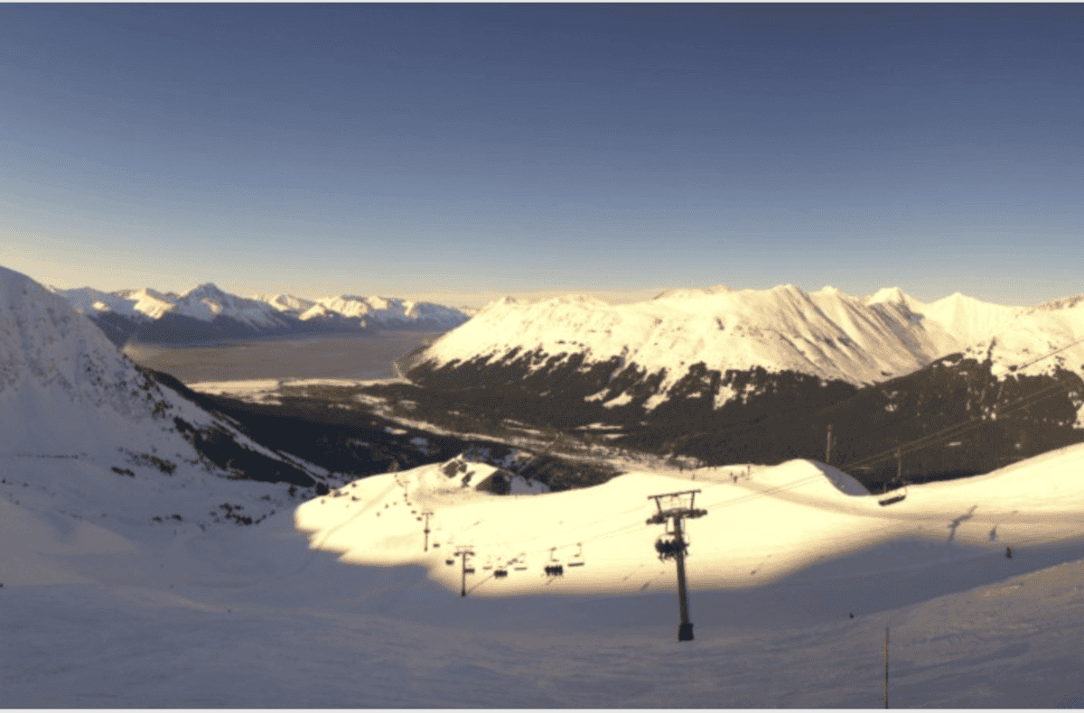 Alaska's Largest Ski Resort Passes 500 Inches Of Snow On The Season ...